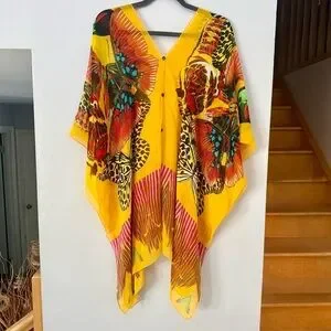 MONVATOOLondon | Tops | Euc Monvatoolondon Lemony Tropical Butterflies ...